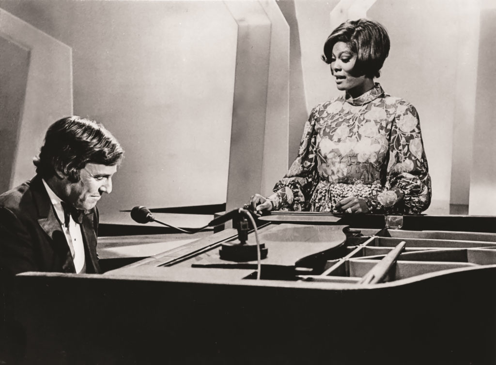 Boxoffice Insider: Dionne – An Enduring Legend & A Venue Favorite ...