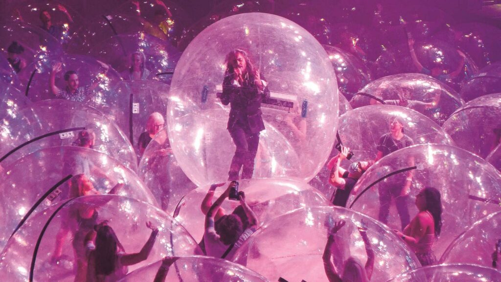 Bubble Concerts: The Flaming Lips Make Sanitization Fun & Trippy ...