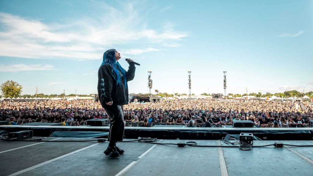 Spiritbox Breaks Free With Breakout Debut LP (Cover Story) - Pollstar News