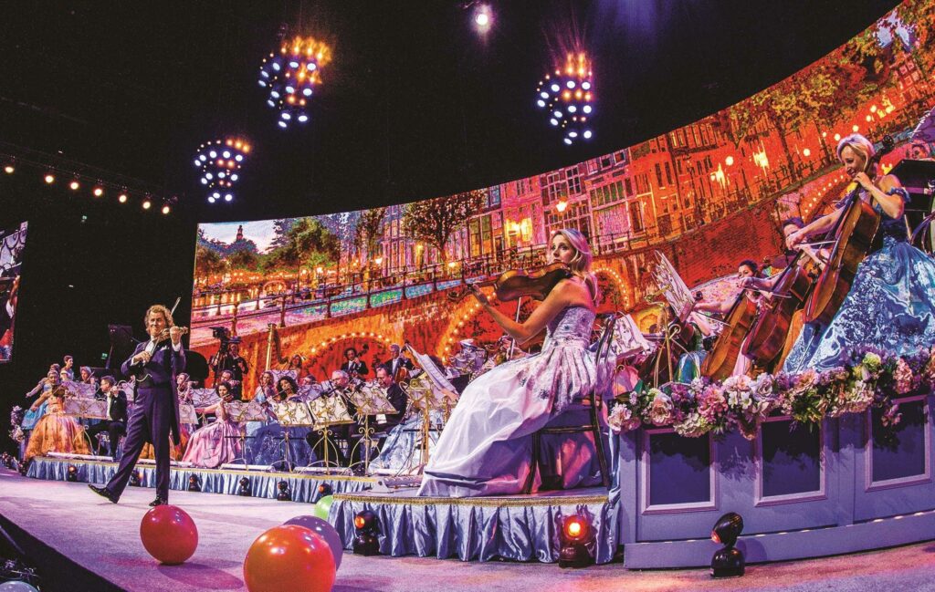 Boxoffice Insider: Auditorio Nacional, Lanxess, HOB Boston, Disney On ...