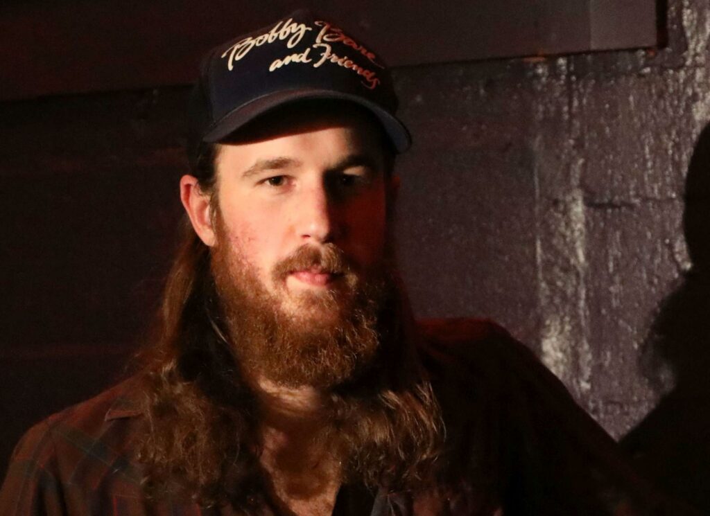 Keeping Company With Alex Williams - Pollstar News