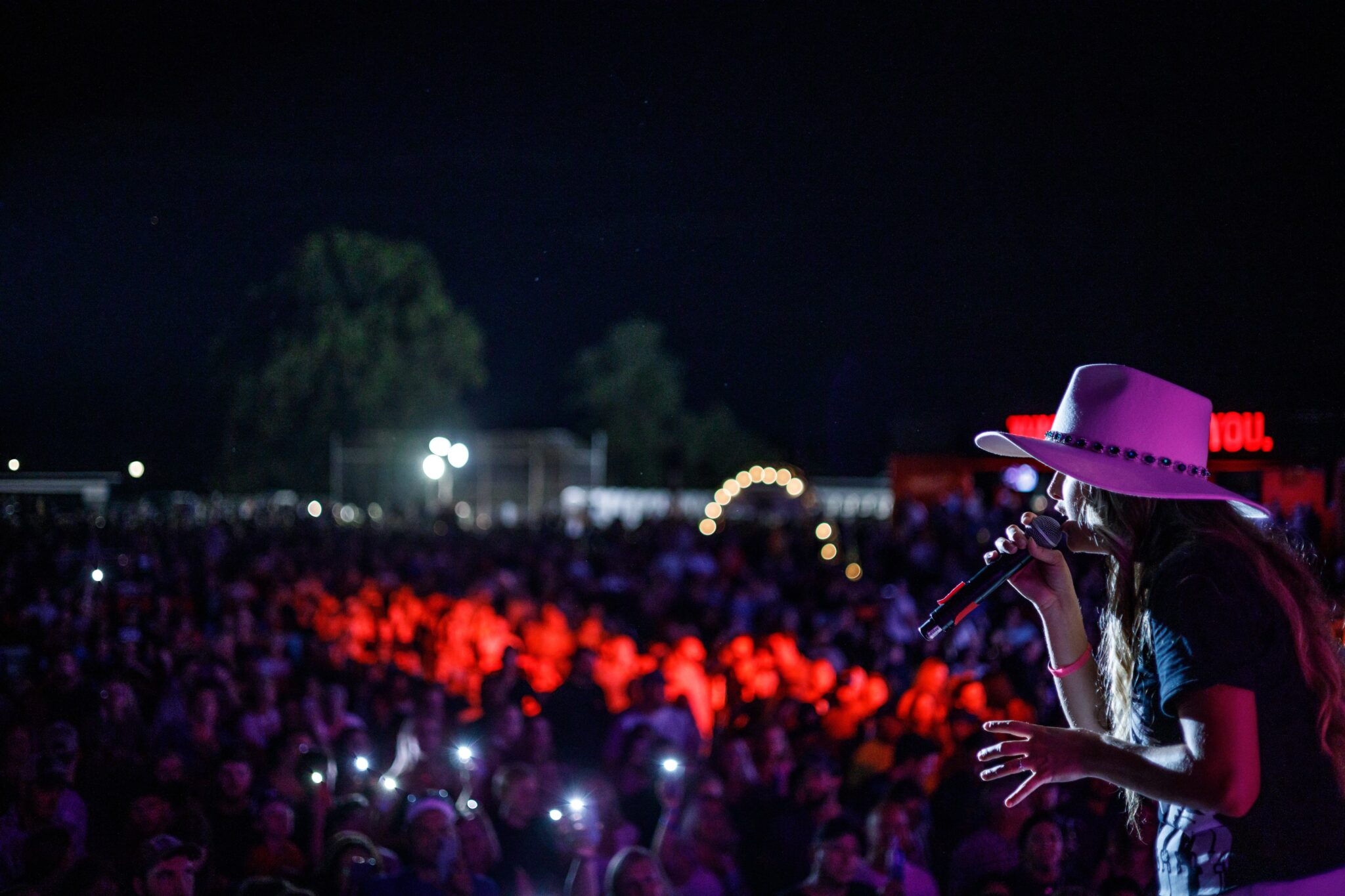 Rising Country Star Alexandra Kay: From TikTok To Tim McGraw - Pollstar ...