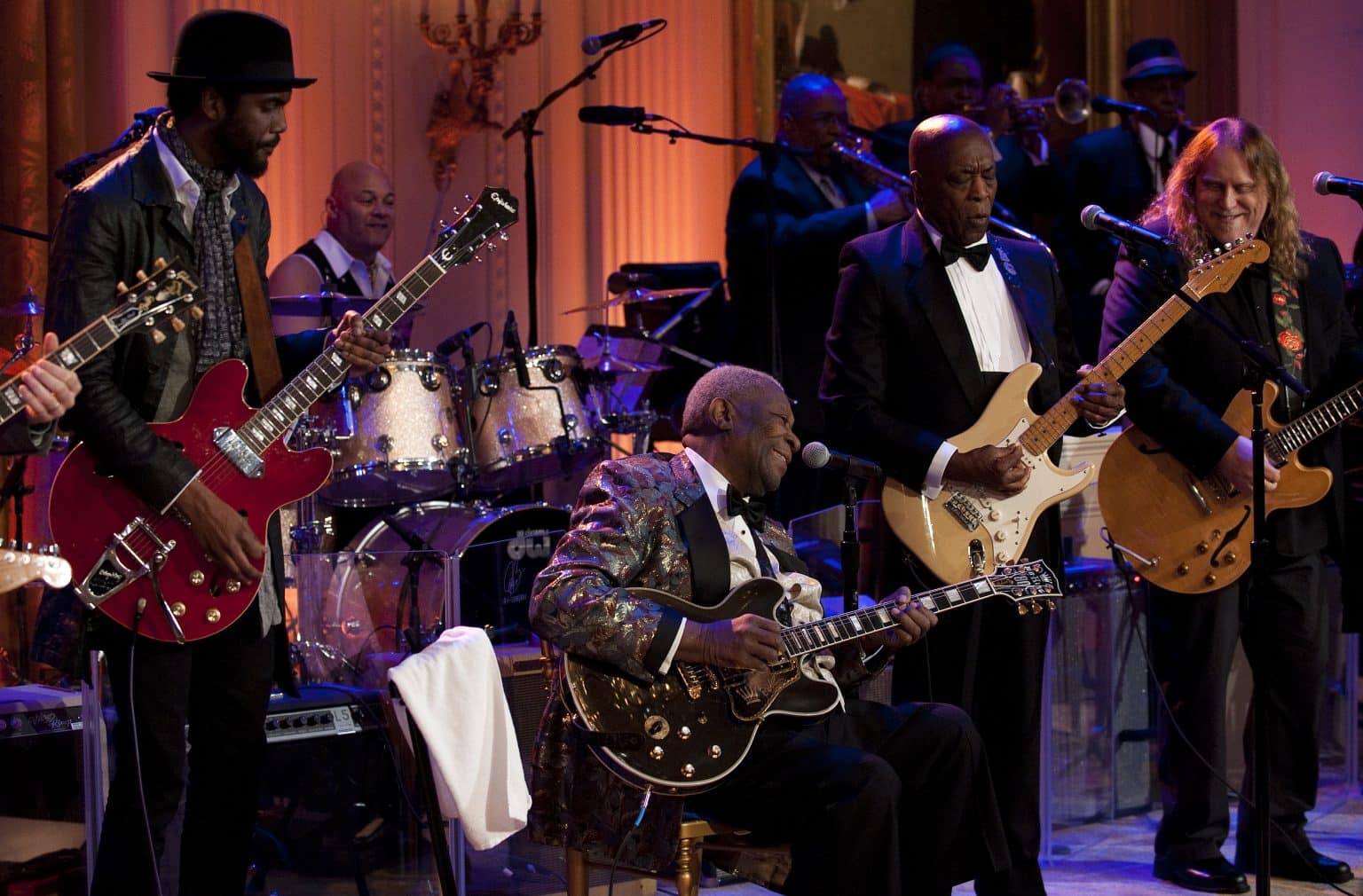 'The Damn Right Farewell Tour': The Great Buddy Guy Hits The Road One ...