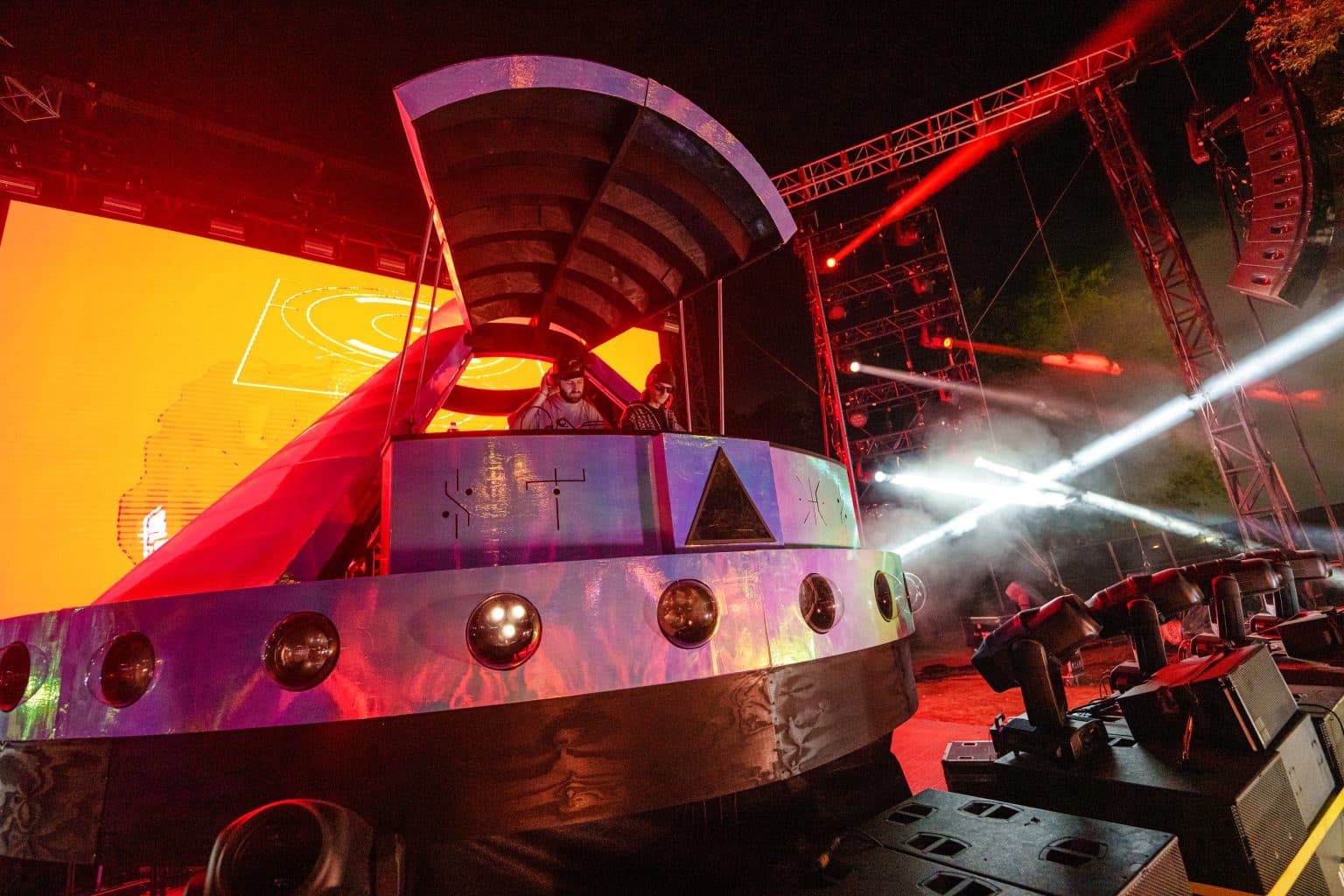 Bonnaroo 2023: Korn, Foo Fighters & More Deliver A 'Happy Roo' (Live ...