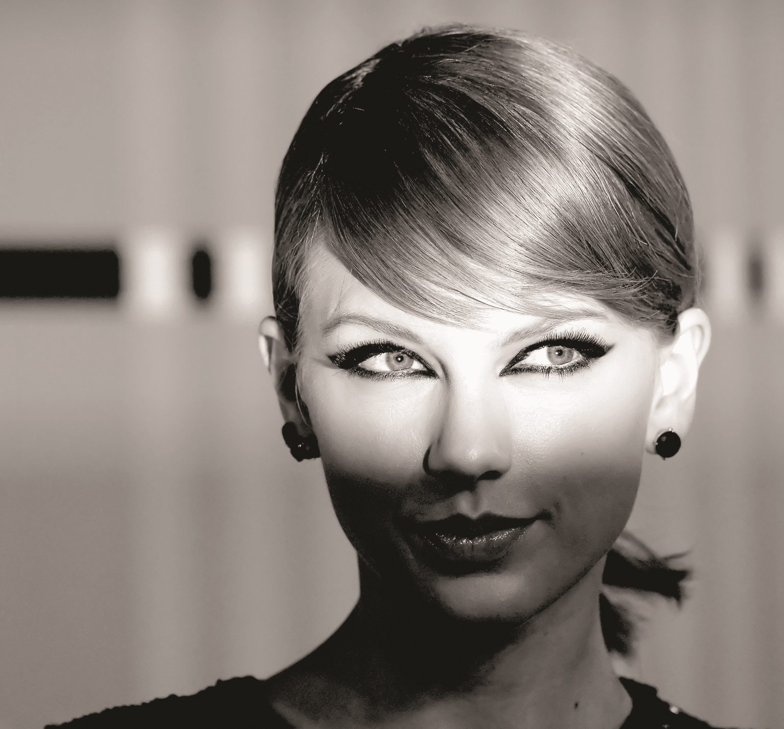 Look What You Made Her Do: How Taylor Swift Became A Historic Global ...