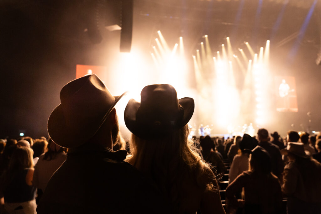 Country Continues To Conquer Europe - Pollstar News