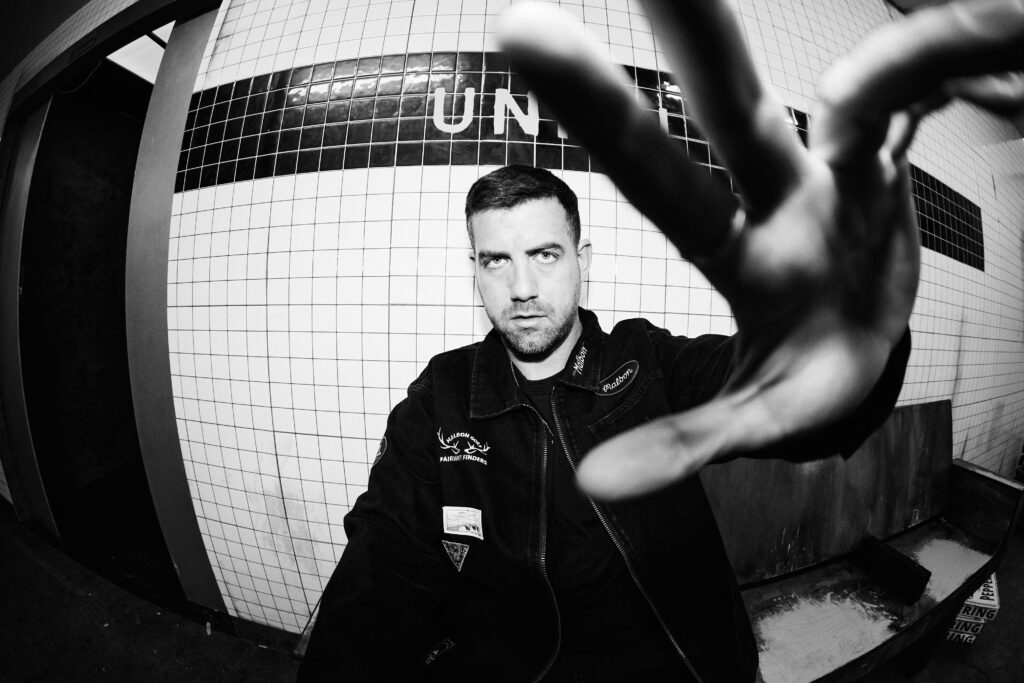 Chris Lorenzo Signs With CAA (Exclusive) - Pollstar News