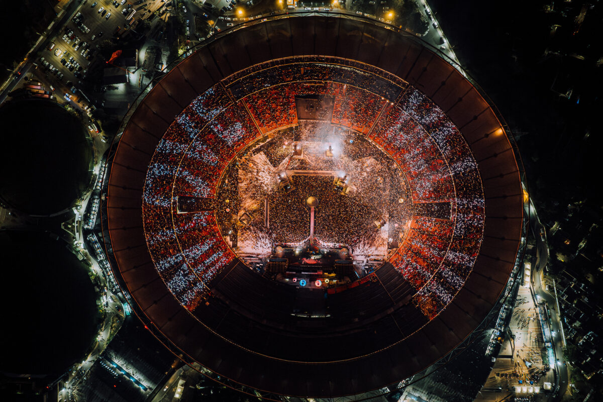 'Nothing Short Of Extraordinary': Coldplay Makes Concert History In ...