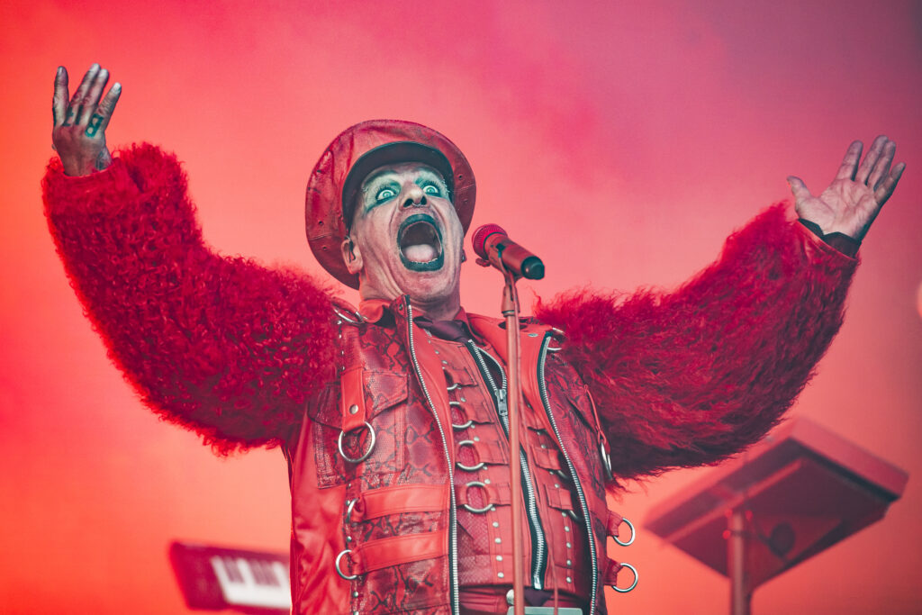 Rammstein Frontman Till Lindemann Plays To 250,000 Fans On First Solo ...