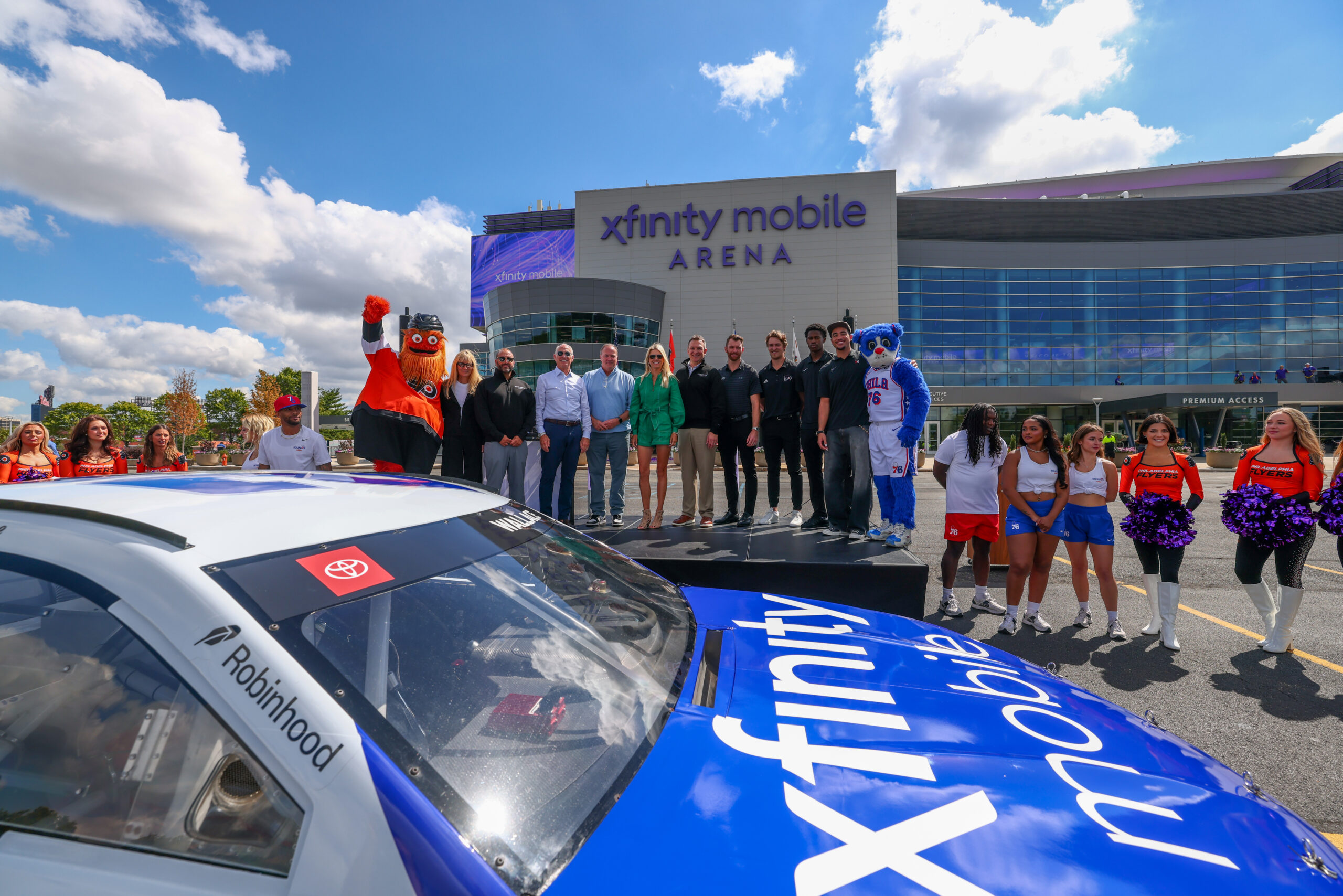 Xfinity Mobile Arena Debuts As New Name For Home of Philadelphia 76ers ...