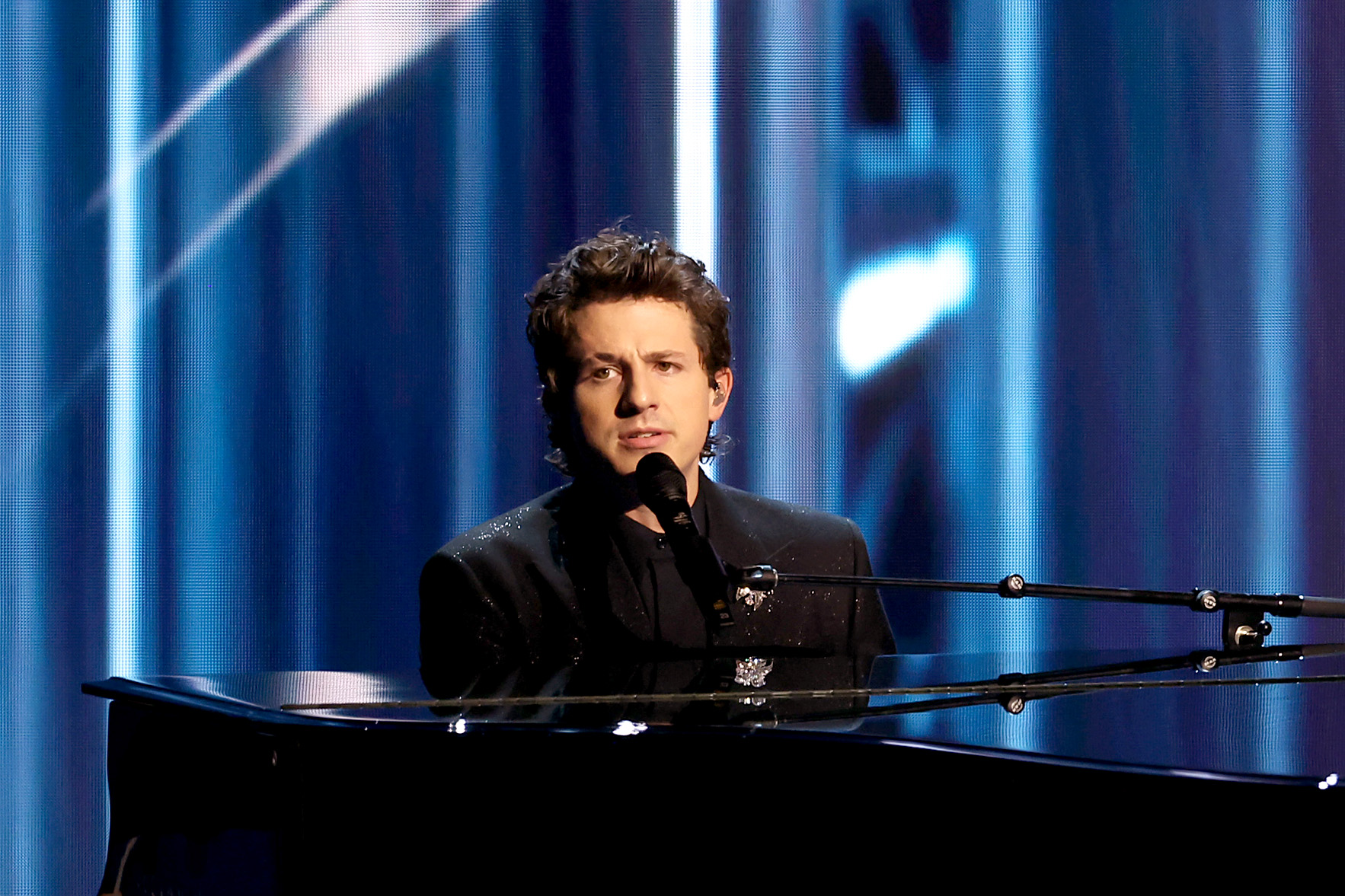 Weekly Signings: Charlie Puth Heads To UTA, keshi At Foundations Artist ...