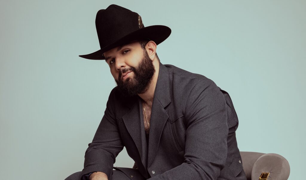 WME Signs Global Mexican Star Carín León - Pollstar News