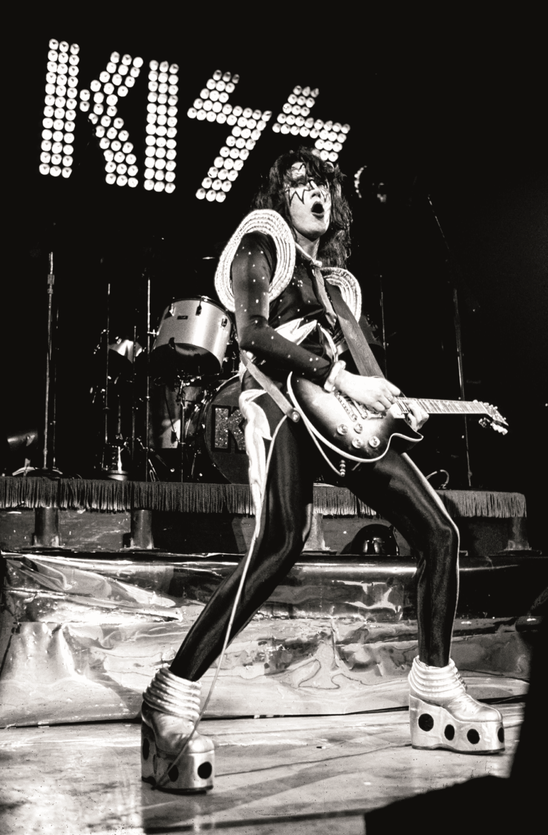 In Memoriam: Artists & Industry Leaders We Lost In 2025 - Pollstar News