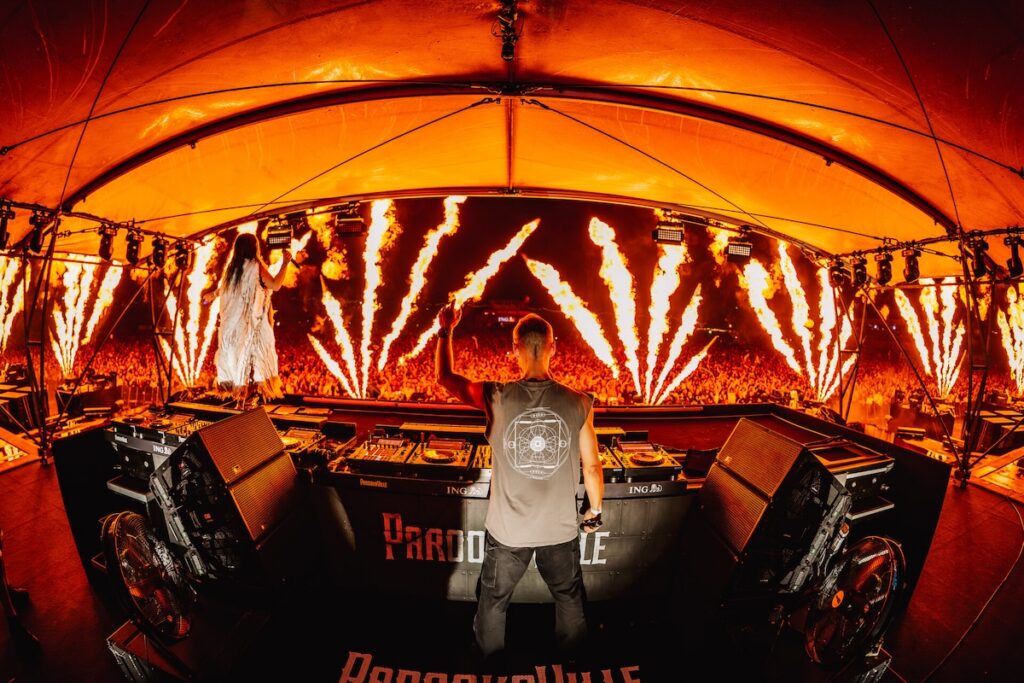 Int'l Lineups: Paradise City Belgium, New Bulgarian Fest, German EDM ...