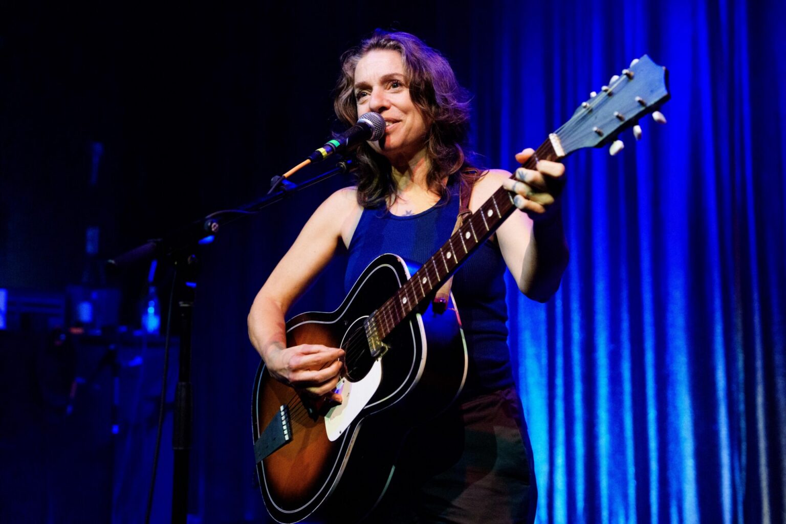 Ani DiFranco Announces ‘Spirit Of Love Tour’ - Pollstar News