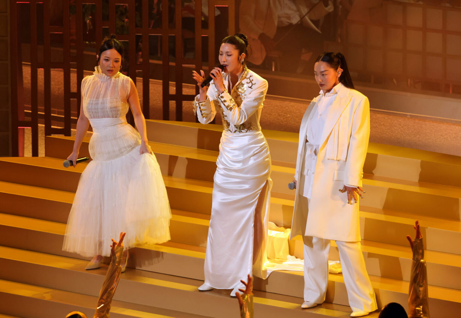 Oscars 2026: A Lengthy But Golden Night With Stellar Musical ...